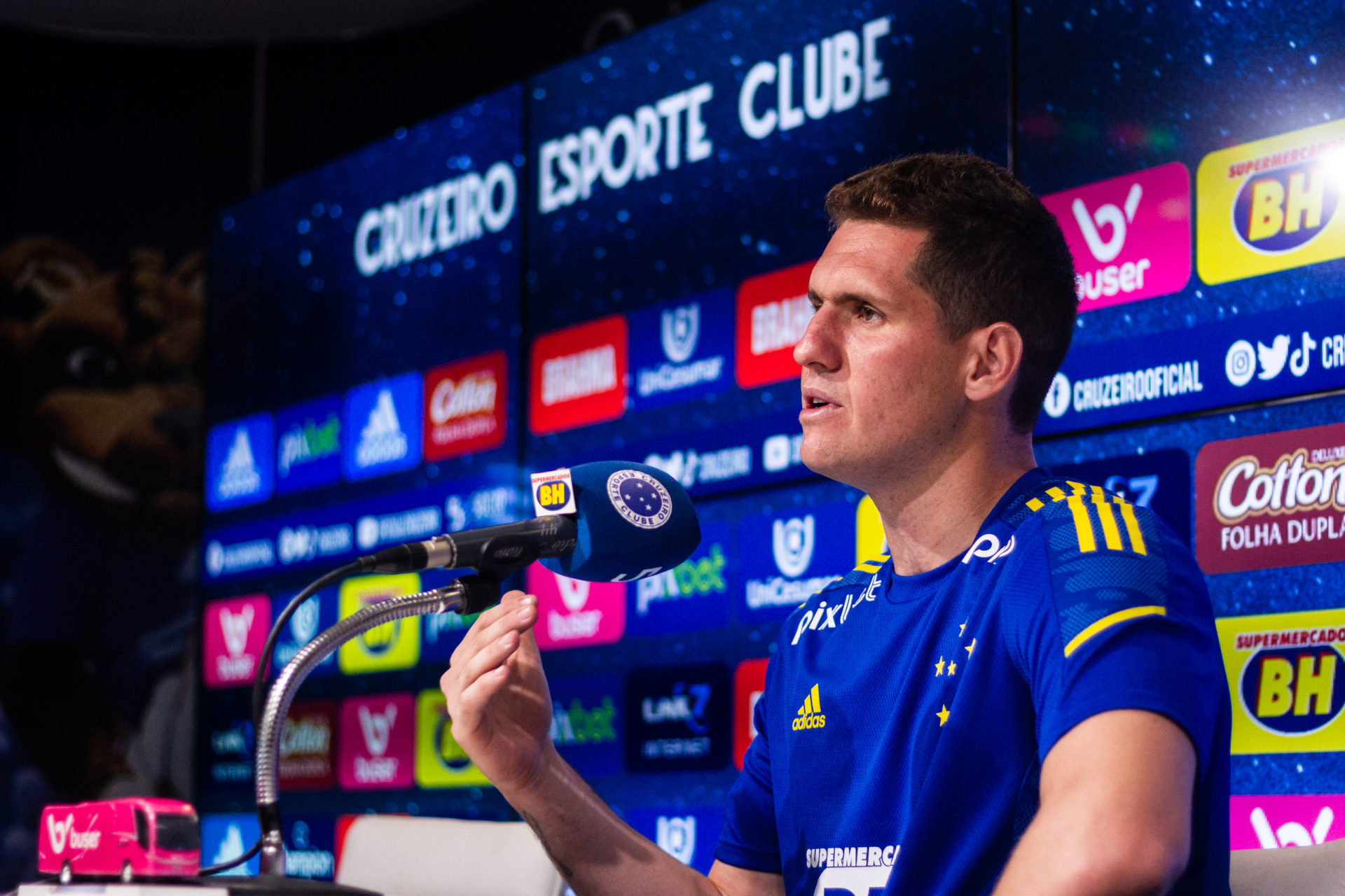 Rafael Cabral Se Declara Ao Cruzeiro Após Estreia Zeiro