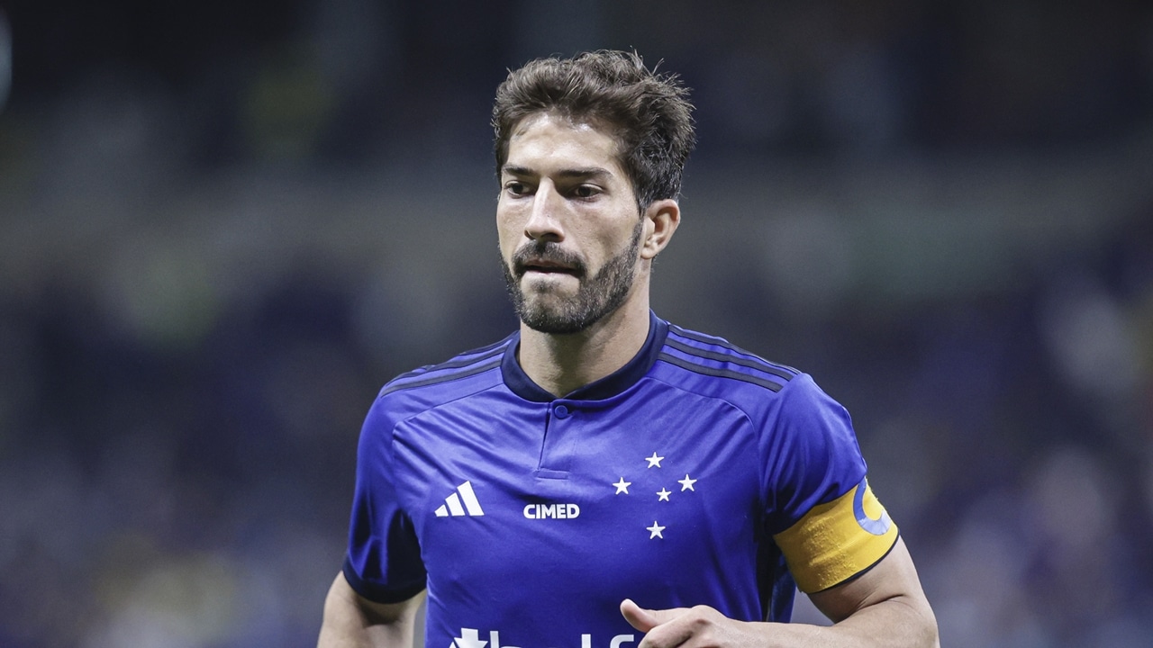Lucas Silva e mais 10? Enquete aponta 'status' do volante na equipe de ...